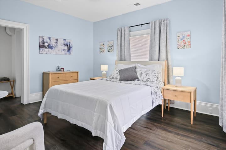 New! - Apartment Near Downtown 2e - Bloomington