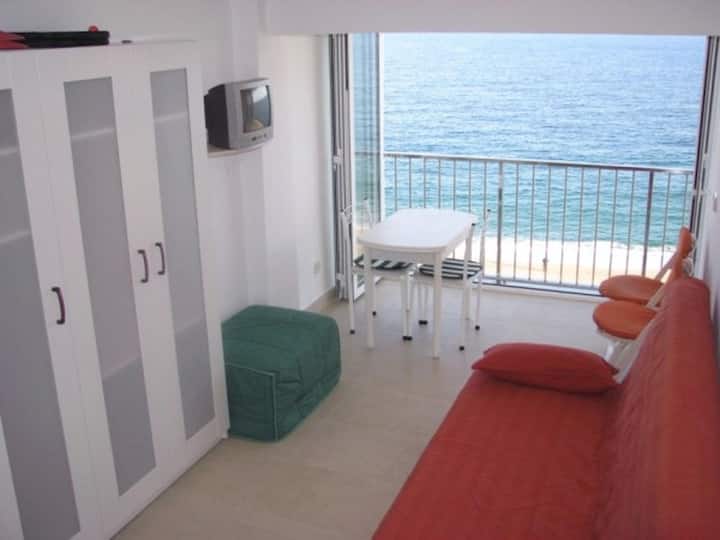 Estudio Frente Al Mar Con Vistas Infinitas - Platja d'Aro