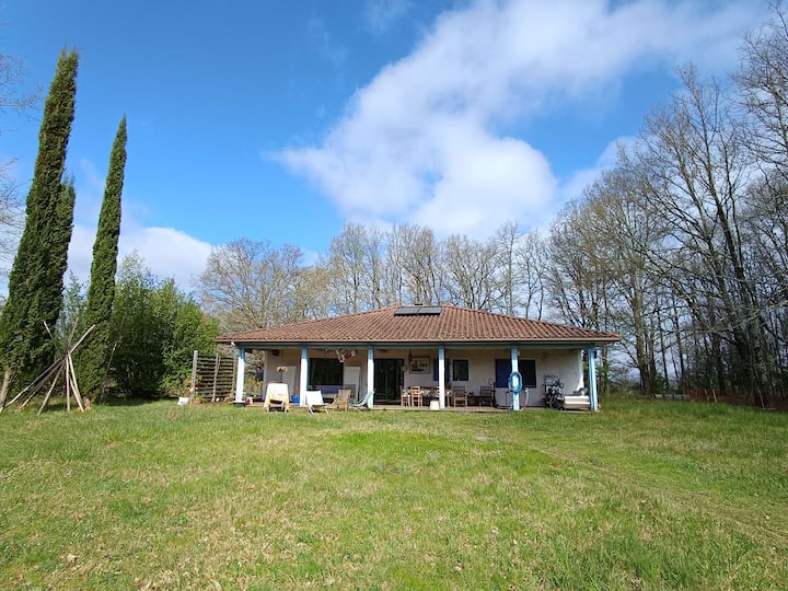 La Maison Du Dolmen -  4 Ou 6 P Avec Piscine Privé - Le Buisson-de-Cadouin