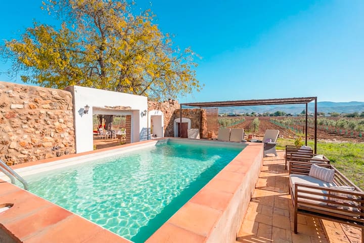 Cubo's Cortijo La Olivera - Antequera, España