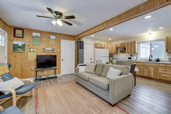 Fish, Bike & Hike! Wooded Irons Getaway Near River - Irons, MI