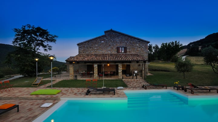 Col Di Luce 8 By Marche Holiday Villas - Pergola