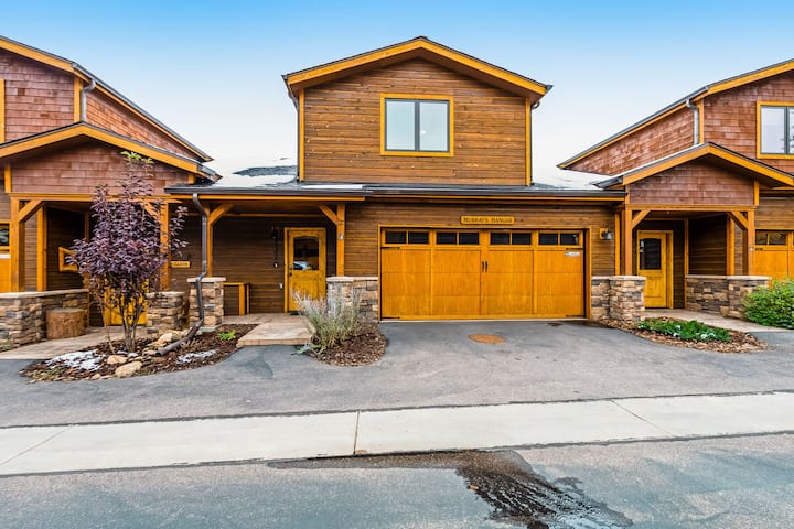 Inviting 2br Condo | Near Downtown And Lake Estes - Estes Park, CO