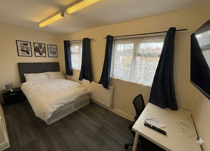 Double-entreprise-salle De Bain Partagée - London