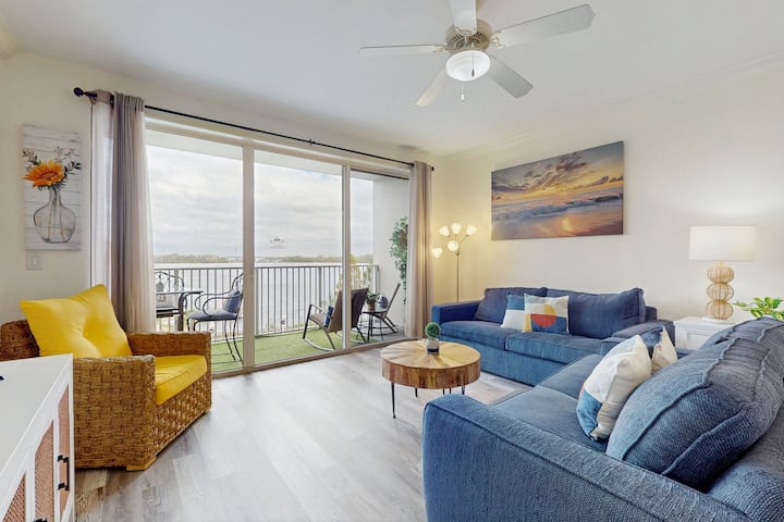 1br Lakefront Condo With Pool & Hot Tub - Lake Buena Vista, FL