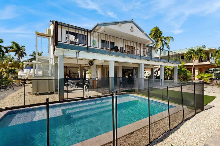 Renovated 2br Gulfront Dog Friendly | Pool & Dock - Marathon, FL