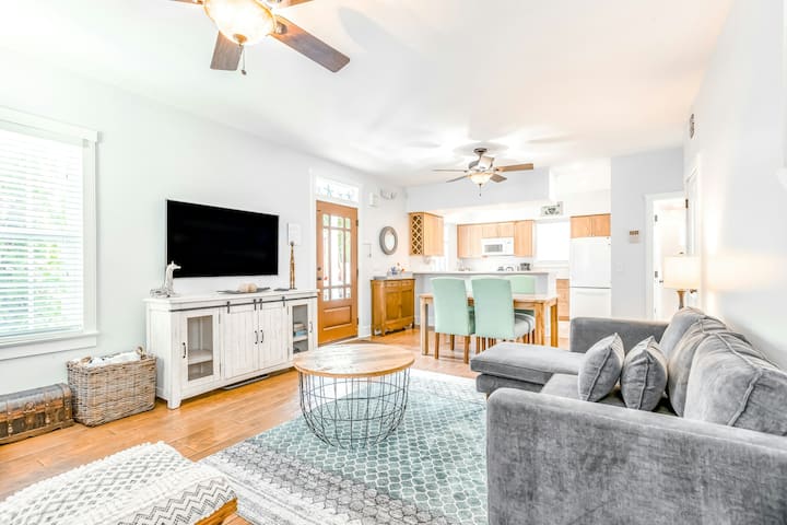 Tropical 2br | Pool | Deck | W/d - Key West, FL