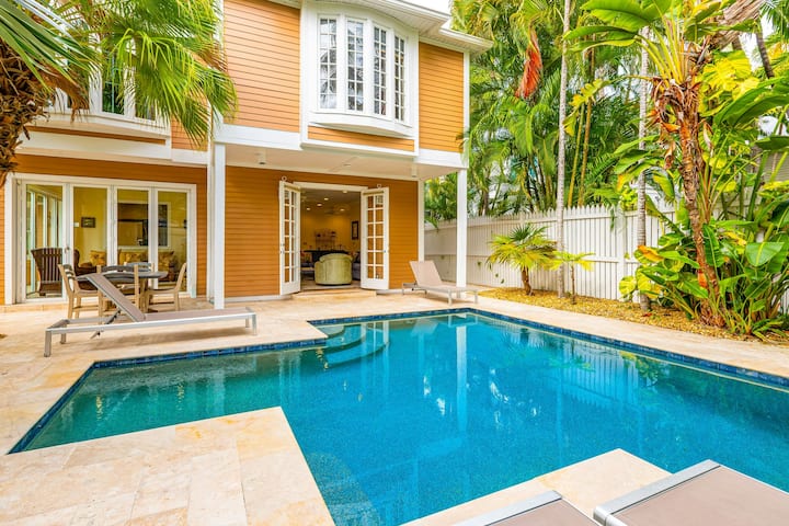 Stunning 4br | Private Pool | Balcony - Key West, FL