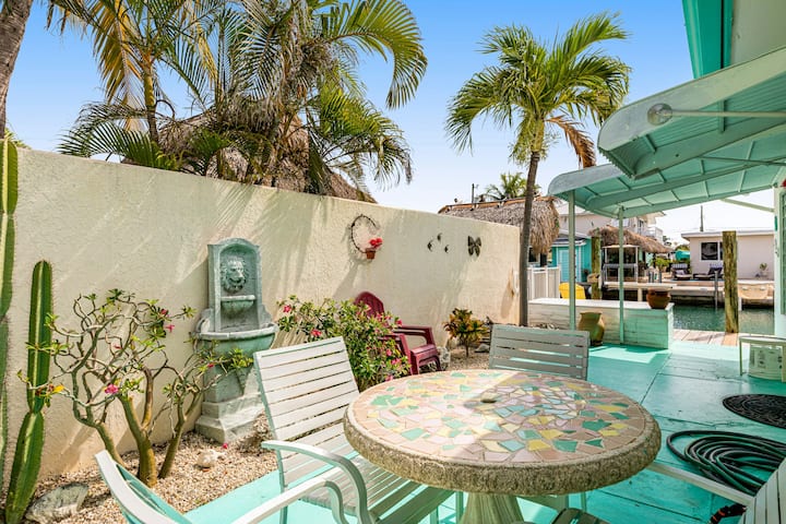 Waterfront Cottage: 60-ft. Dock, Free Wifi - Marathon, FL