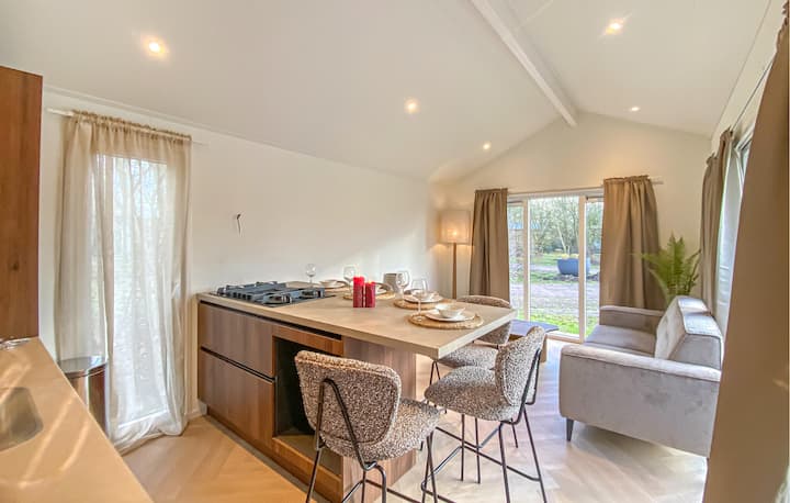 Sernets Recreatie Chalet 112 - Roosendaal