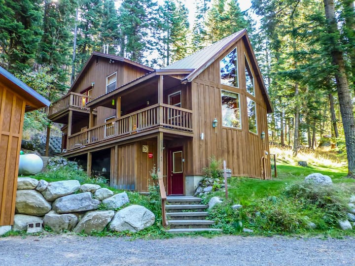 40 J7 At Wallowa Lake - Wallowa Lake State Park, Joseph