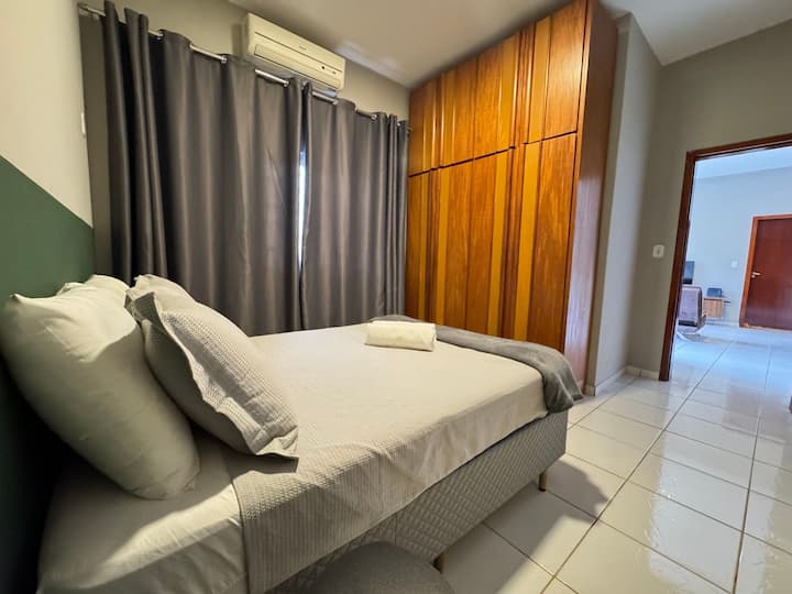Comfortable Suite With Parking, Near The City Cent - Barreiras