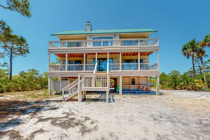 3br Dog Friendly | Pool | Balcony | Tennis | W/d - St. George Island, FL