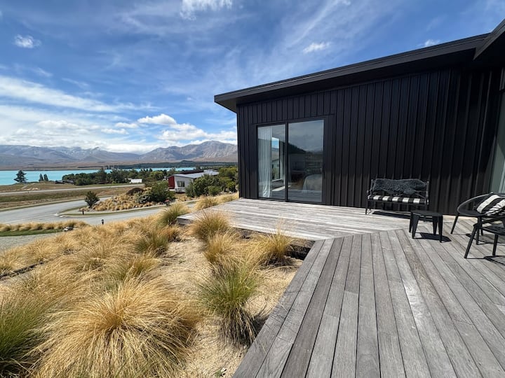 The Quartermaster - Lake Tekapo