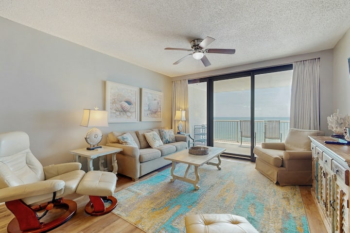 Contemporary Gulf Front Condo W/ Shared Pools, Hot - Orange Beach, AL