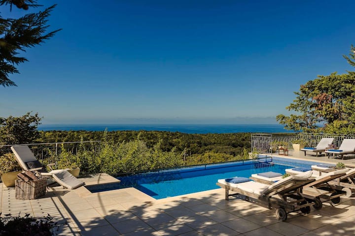 Persephone - Fiskardo