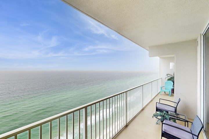 Gulf-front, 25th-floor Condo With Wifi & On-site P - Panama City Beach, FL