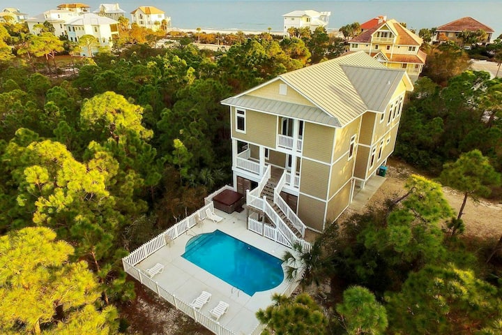 Spacious Dog-friendly Home W/pool, Hot Tub, Access - St. George Island, FL