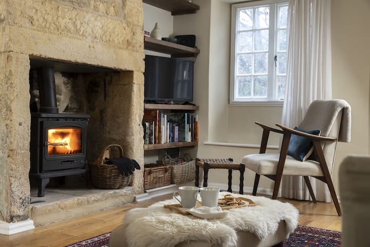 Beautiful  Dog Friendly -Royal Oak Cottage - Moreton-in-Marsh