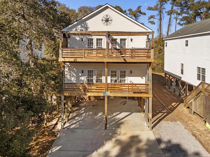 H2000 - Enclosed Yard, Close To Water - Holden Beach, NC