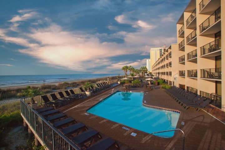 Beachfront Condo | Close To Ripley’s & Rides - Myrtle Beach, SC