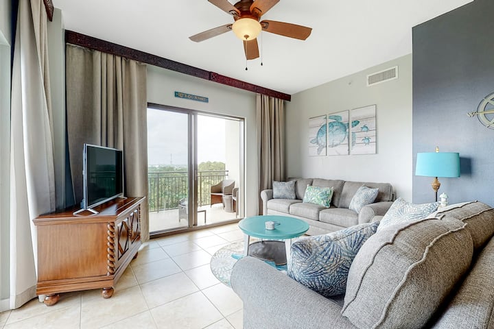 1br Sixth-floor Condo With Rooftop Pool & Hot Tub - Panama City Beach, FL