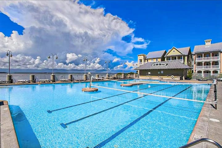 4br Coastal Townhome With Beach Access & Pool - Ocean City, MD