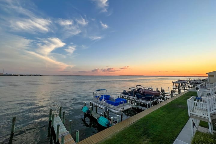 2br Bayview 2nd-floor | Pool | Dock | W/d | Ac - Ocean City, MD