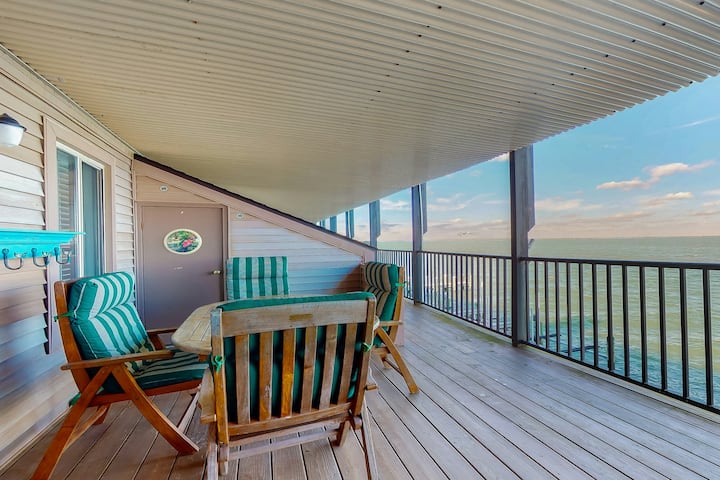 Walk To Beach 2br Bayview 2nd-floor | Balcony - Ocean City, MD