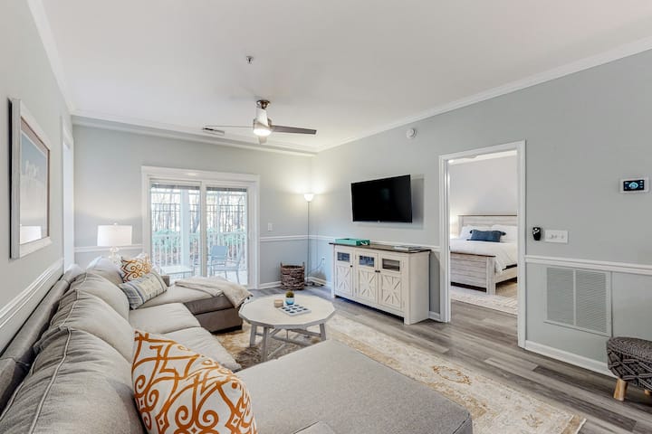 2br 1st-floor | Patio | Pool - Rehoboth Beach, DE