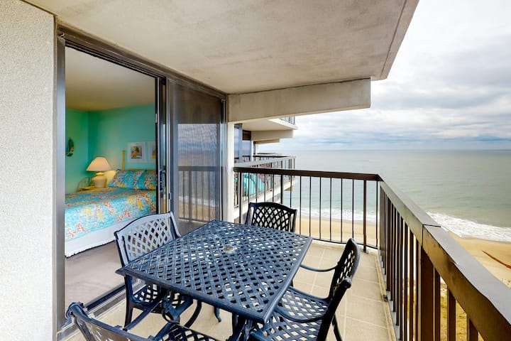 Beachside Oasis With Pools, Sauna & Game Room - Ocean City, MD