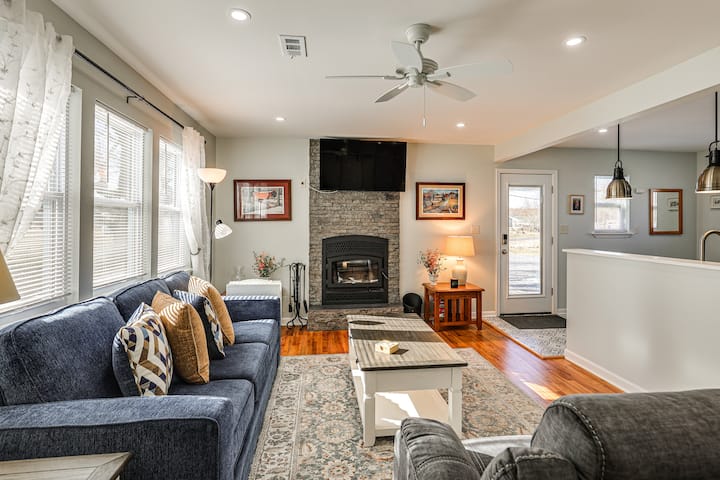 3 Mi To Washington College! Updated Home W/ Patio - Chestertown, MD