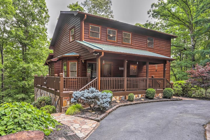 Stunning 4br Dog Friendly | Hot Tub - Murphy, NC