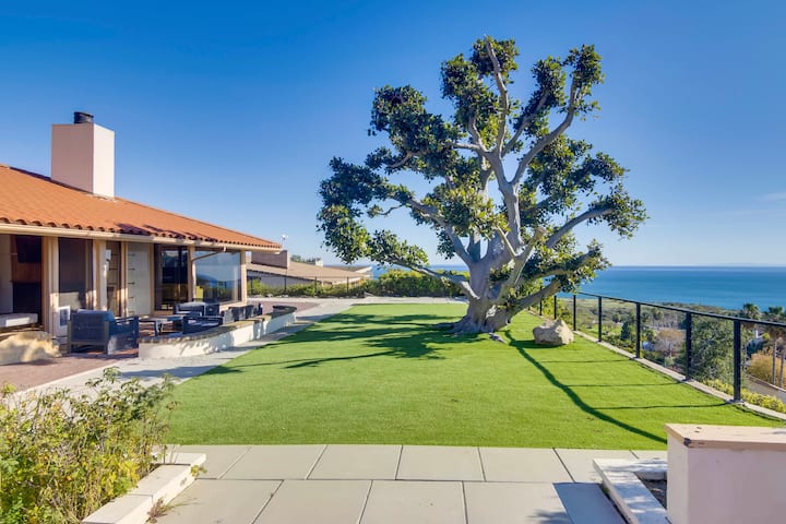 Unobstructed View! Stunning Home On Malibu Hilltop - Malibu, CA