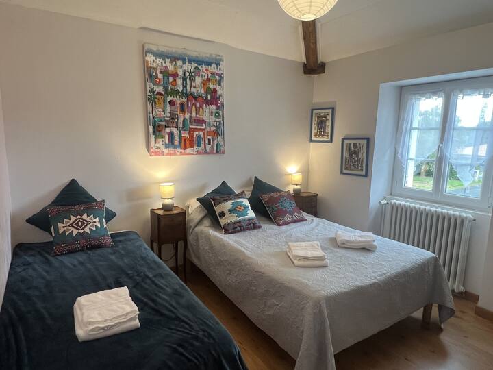 Chambre Eglantine 1 à 3 Personnes - Puy du Fou