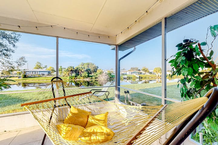 3br Charming Canal-front Home With Hammock, Patio - Port Charlotte, FL