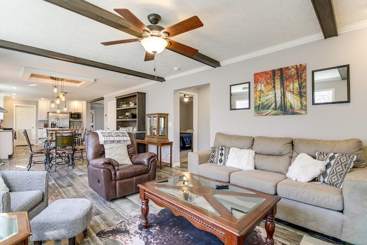 Near State Park! Pet-friendly Home In Crossville - Crossville, TN