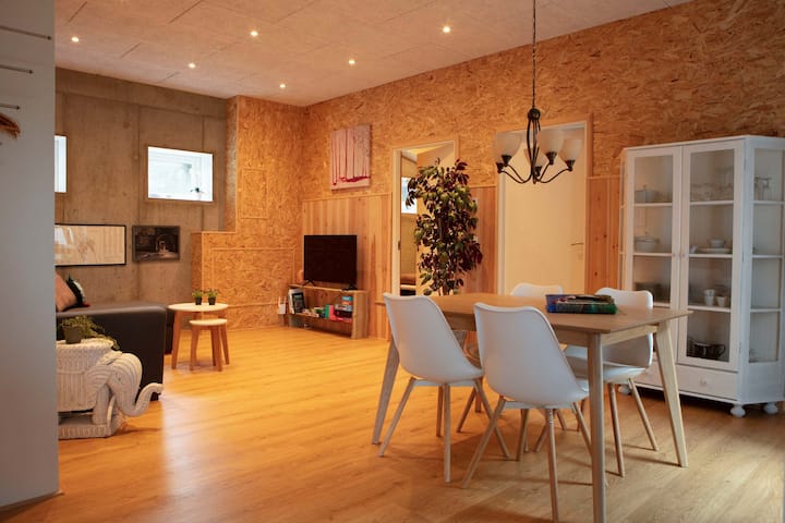 Cozy & Characterful Faroese Apartment - 2 Bedrooms - Îles Féroé