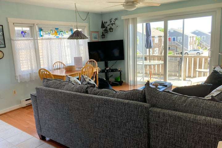 2br Condo With Ocean View - Provincetown, MA