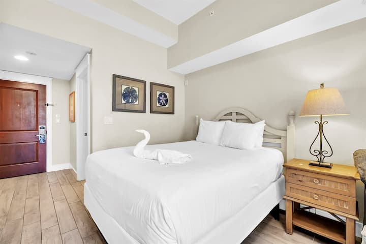 Walk To Baytowne! Peaceful Relaxation Meets Fun In - Miramar Beach