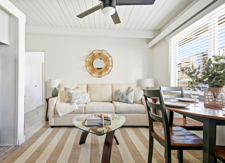 Beautiful Beach Retreat | Steps To Sand & Surf | P - Manhattan Beach, CA