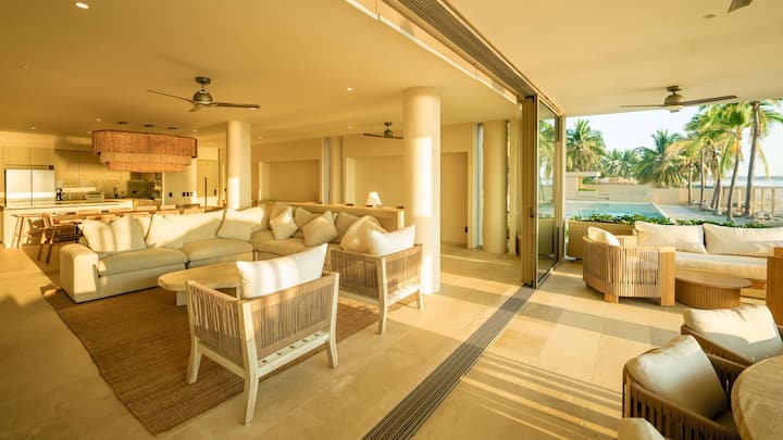 Anera · Oceanfront Villa With Private Pool - Mexico