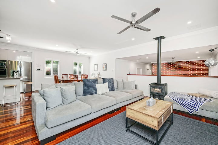 425 Charming Elegant Home In West Leederville - Subiaco