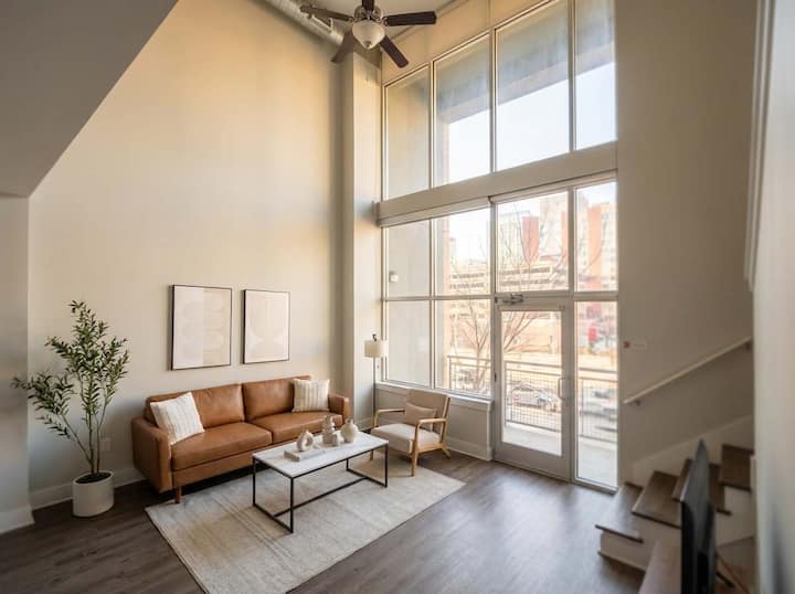 Boulevard Stays Midtown 30ft Ceilings 1br 01 - Nashville