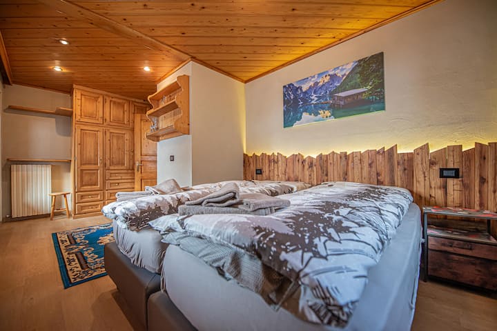 Two-level Apartment With Ski Slope View - Livigno