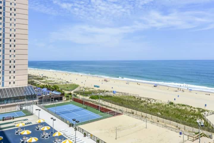 Beachfront Bliss: Pools, Tennis & Stunning Views - Ocean City