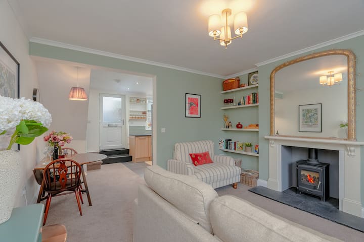 Three Peaks Central Cottage, Settle, 3bed 2bath - Settle