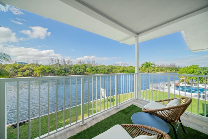 Riverview Palms Unit #11 - Deerfield Beach, FL