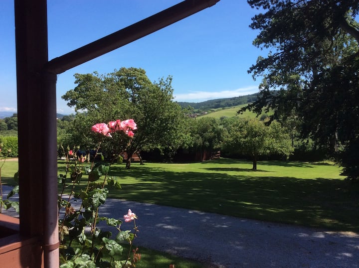 Lodge De Cuatro Estrellas Con Dos Dormitorios Y Baños, Vistas Fabulosas Pero Cerca De Pubs Y Playa - Porlock