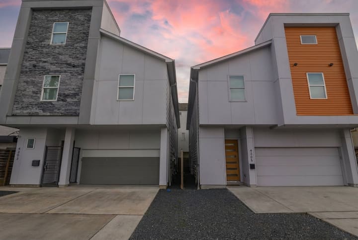 15br/15ba Luxury Houston Homes In Central Houston! - Houston